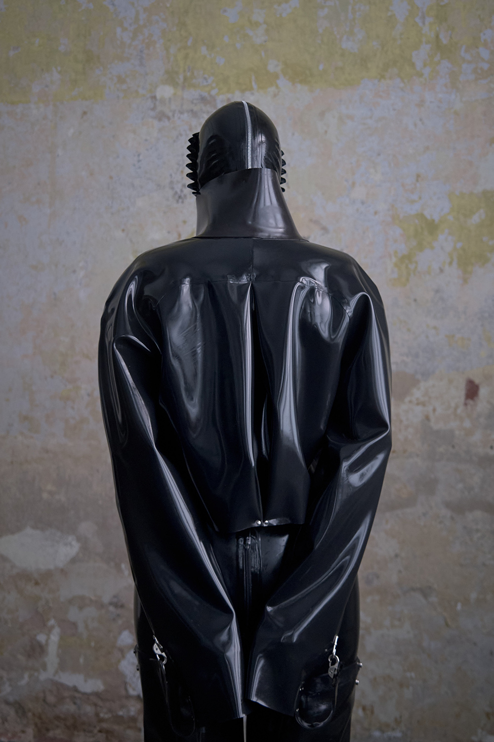 Zwangsjacke - MORPH STUDIO